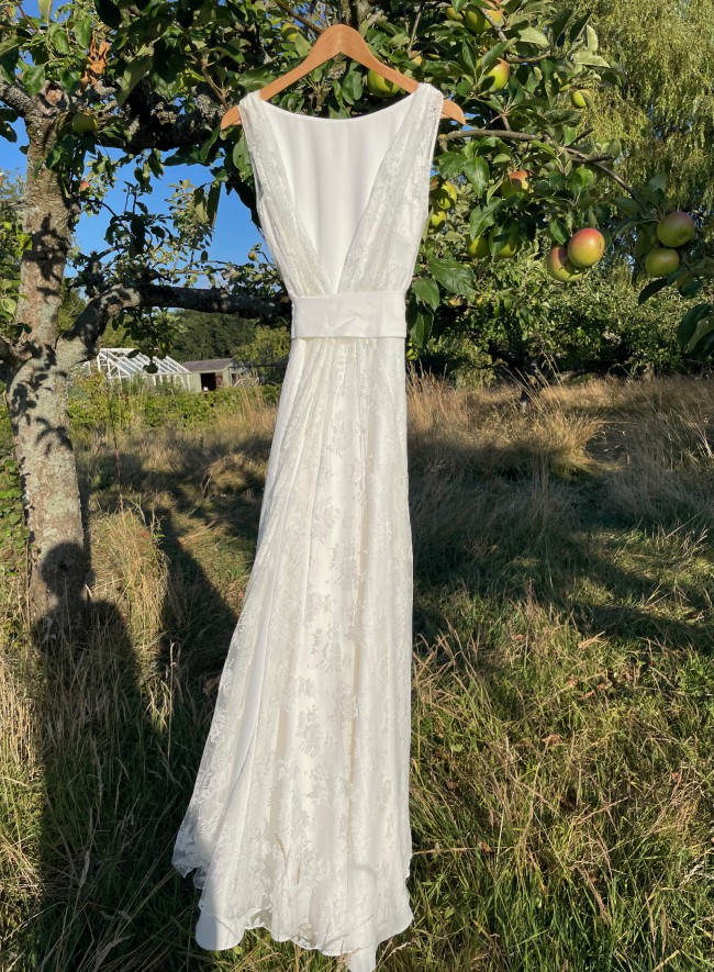 Charlie Brear New Wedding Dress Save 72% - Stillwhite