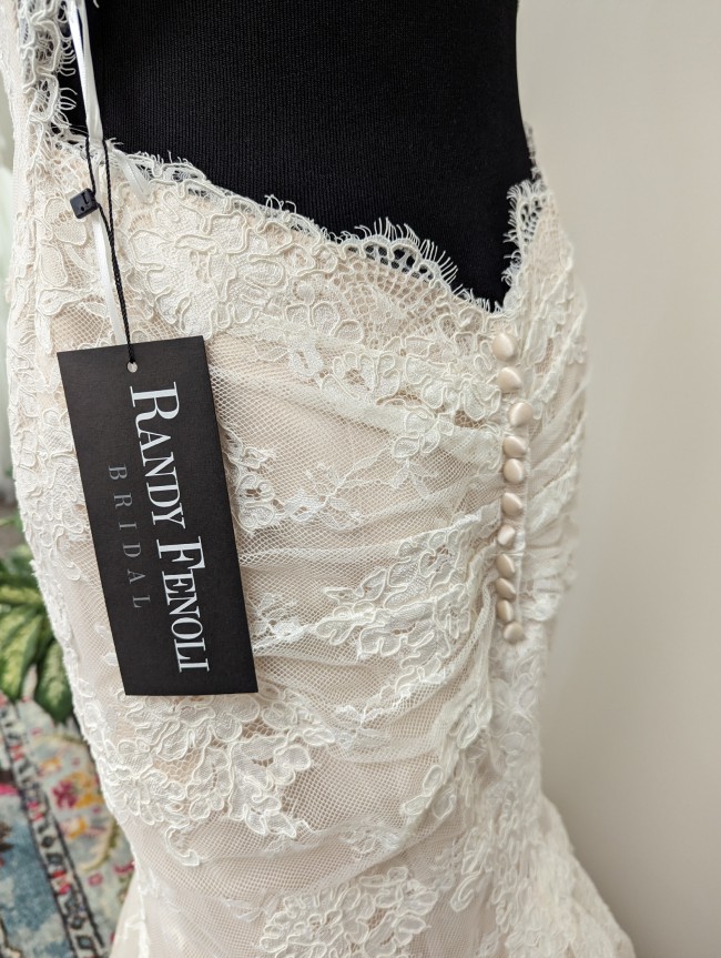 Randy Fenoli Lara 3411 Sample Wedding Dress Save 80% - Stillwhite
