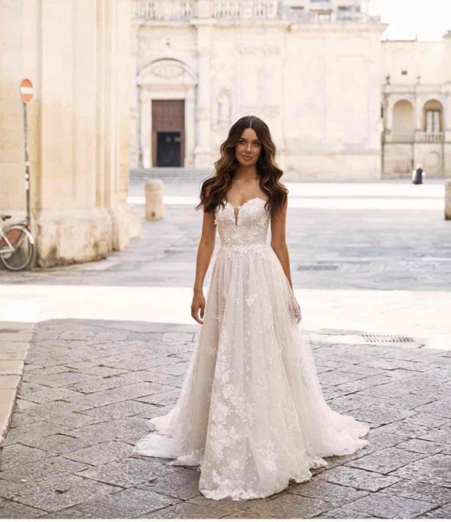 Madi Lane Matilda New Wedding Dress Save 70% - Stillwhite