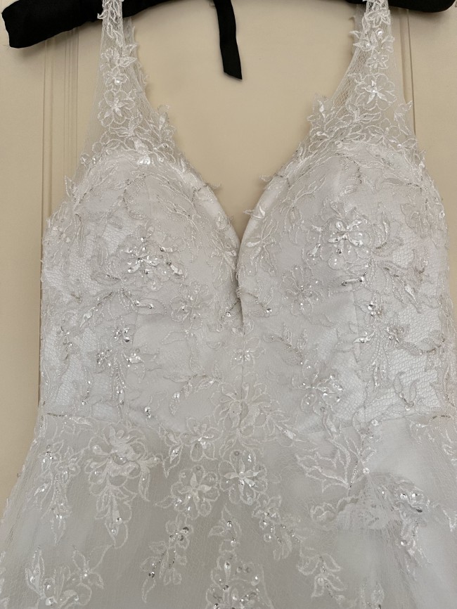 Veromia Sample Wedding Dress - Stillwhite