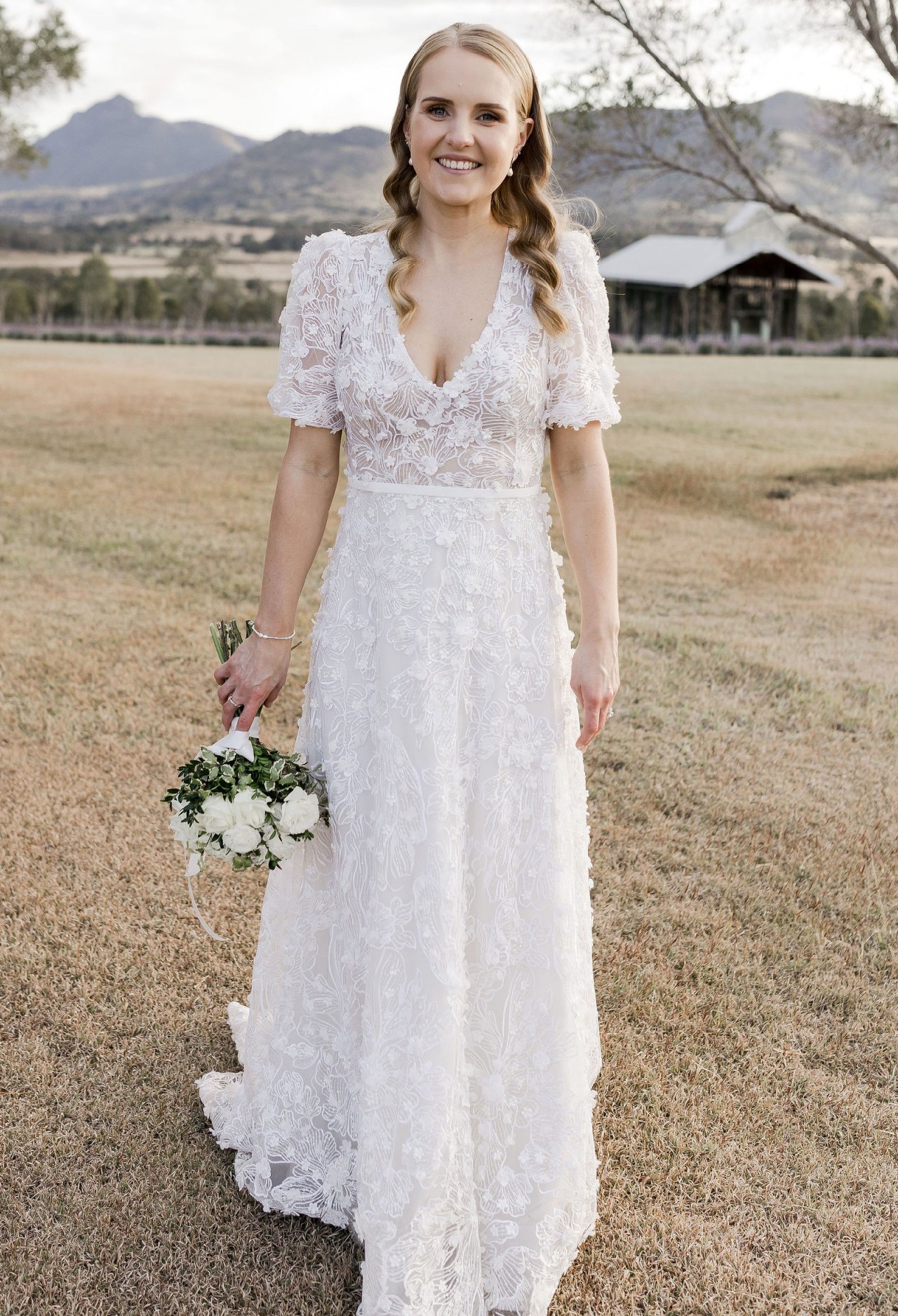 Ella Moda Wedding Dress Save 45% - Stillwhite