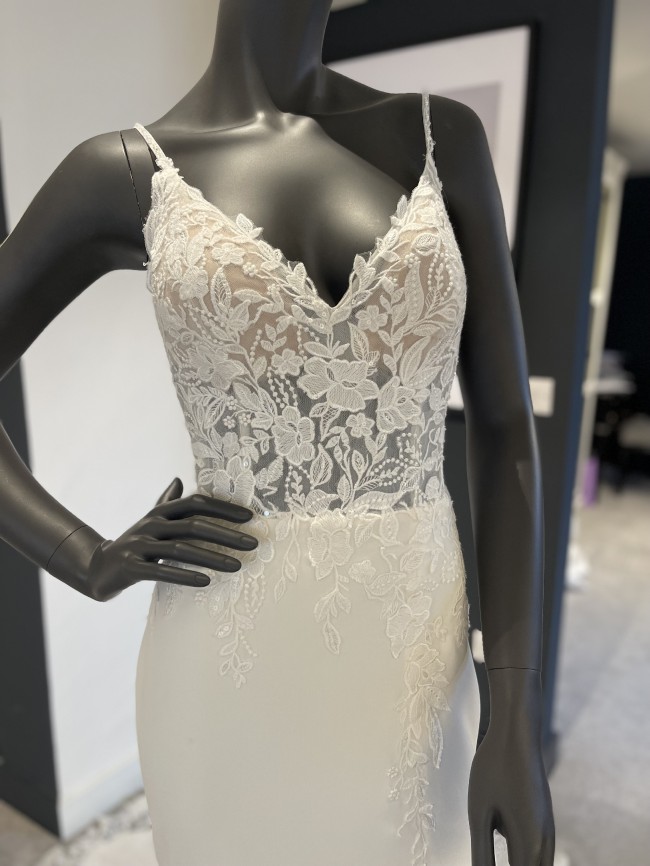 Justin Alexander Sample Wedding Dress Save 37% - Stillwhite