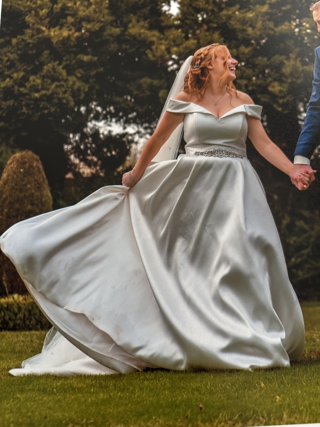 Ladybird Wedding Dress Save 80% - Stillwhite