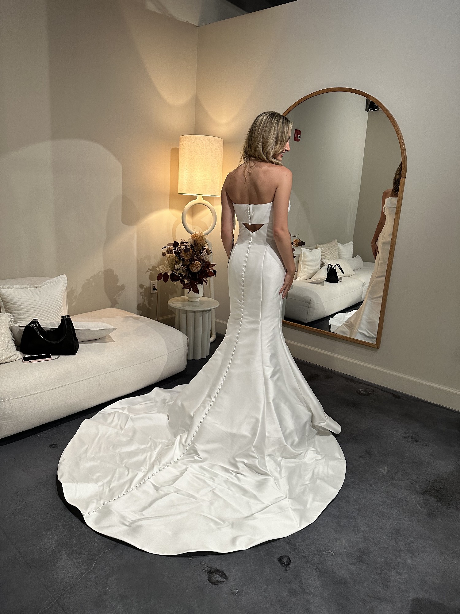 Anne Barge New Wedding Dress Save 20% - Stillwhite