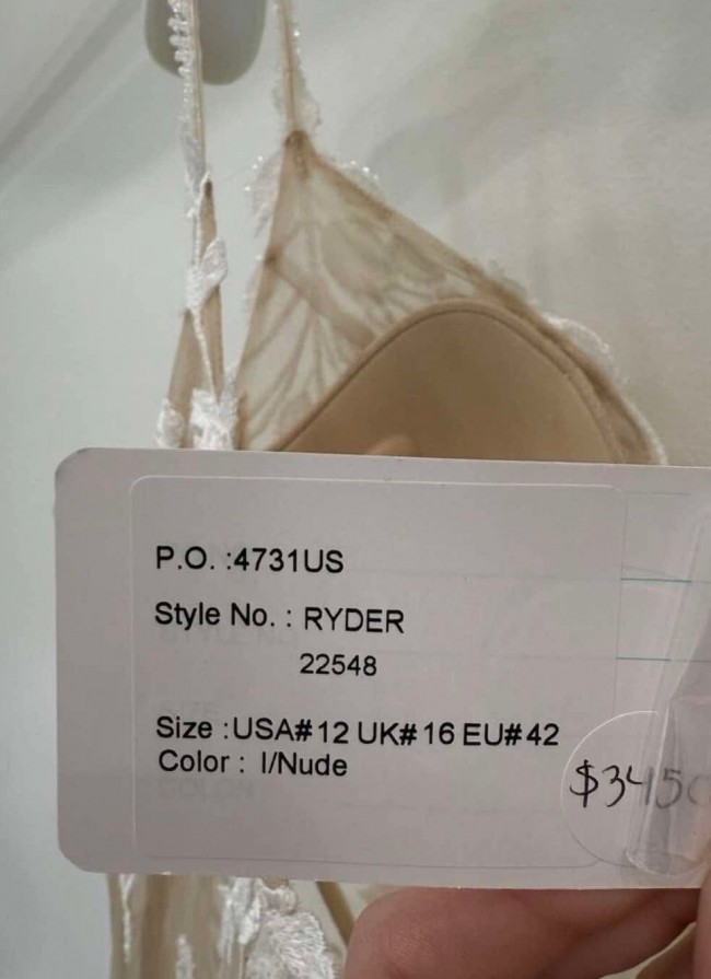 Enzoani New Wedding Dress Save 20% - Stillwhite