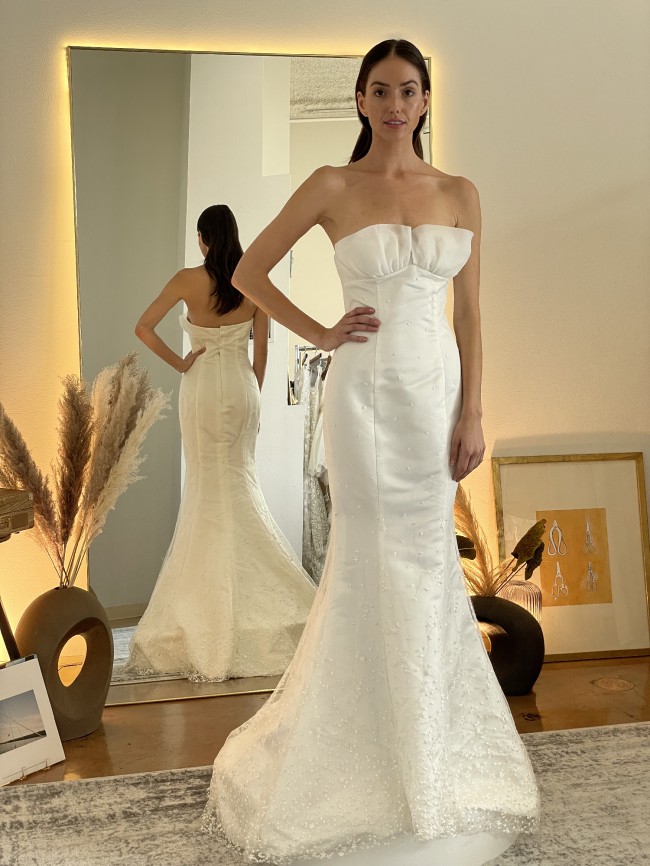 Sebastien Luke, 18B29 Sample Wedding Dress Save 66% - Stillwhite
