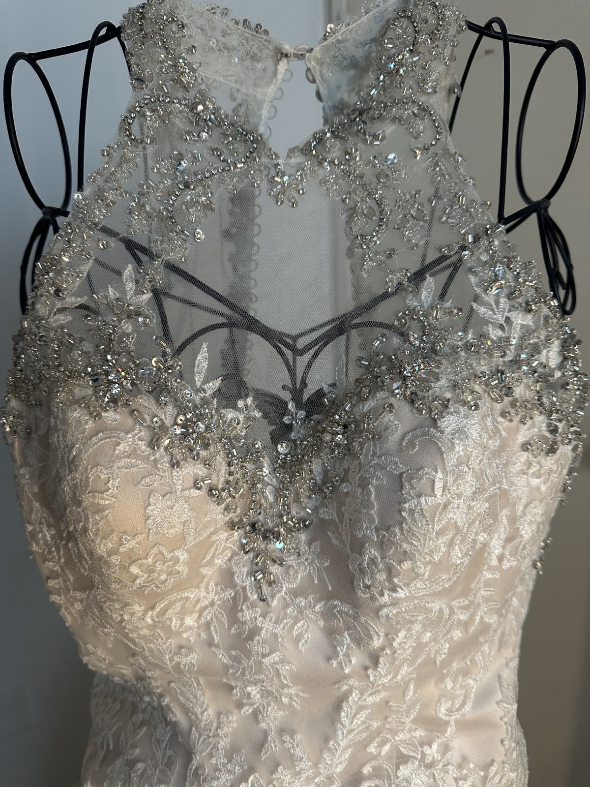 Moonlight Sample Wedding Dress Save 93% - Stillwhite
