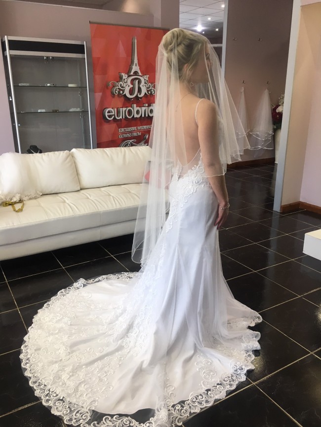 Eurobride Custom Made Used Wedding Dress Save 50% - Stillwhite