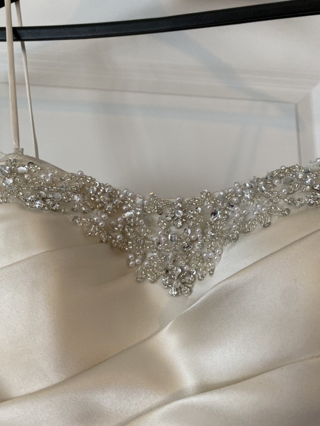 Essense of Australia, D1237 Wedding Dress - Stillwhite