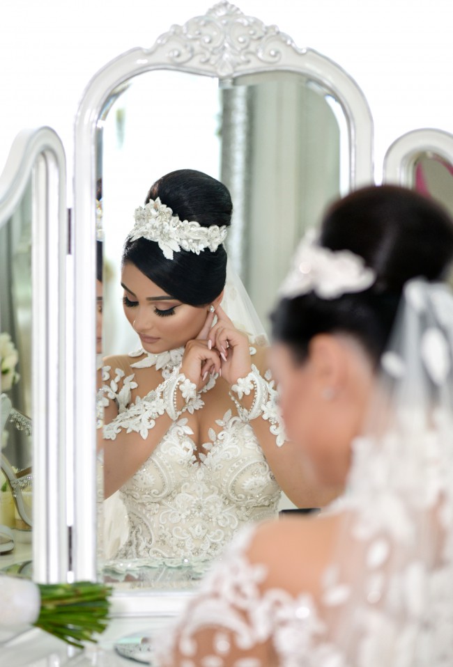 Azzaria Bridal Couture Preloved Wedding Dress Save 70% - Stillwhite