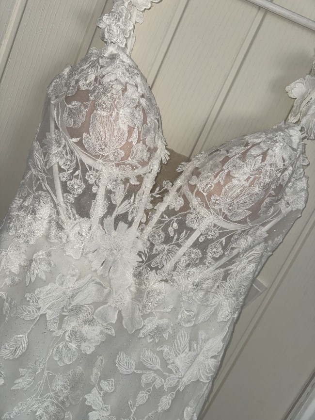 Enzoani New Wedding Dress Save 17% - Stillwhite