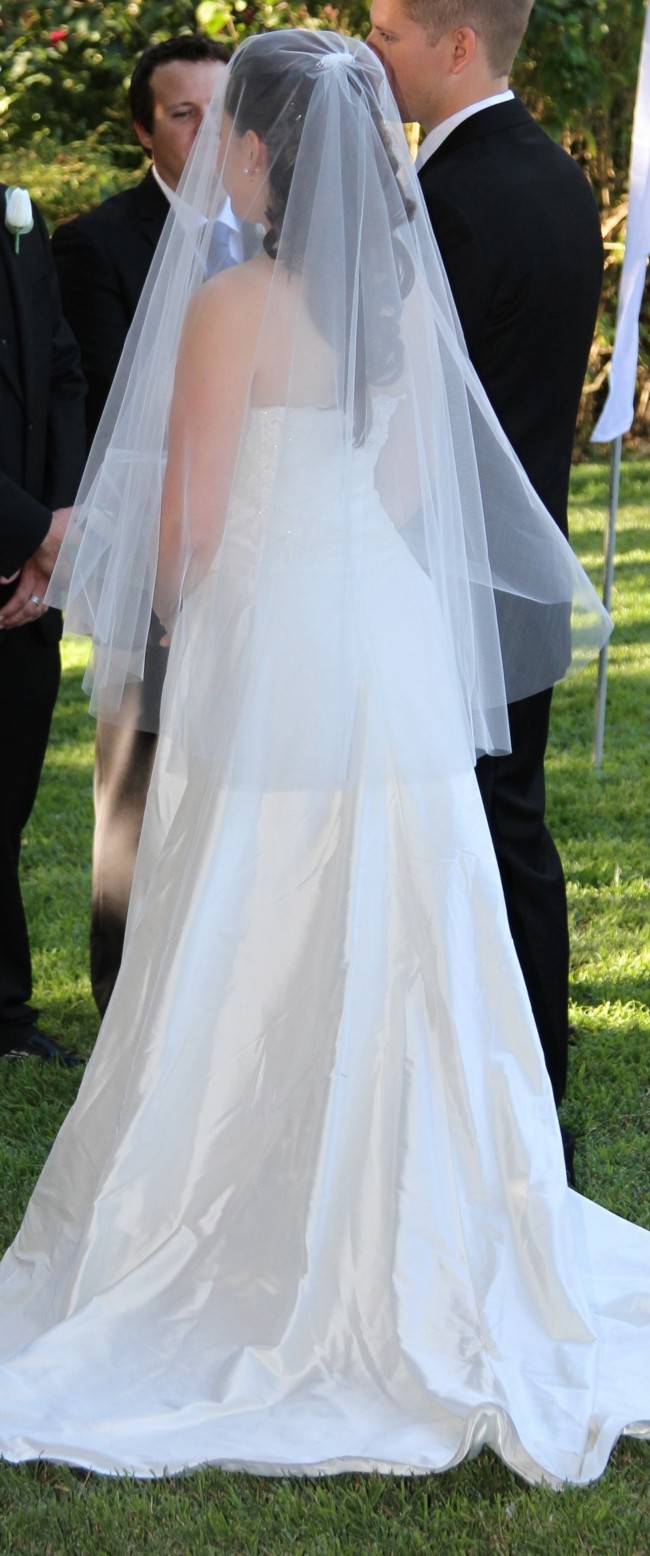 Daniel Lightfoot Used Wedding Dress Save 85% - Stillwhite