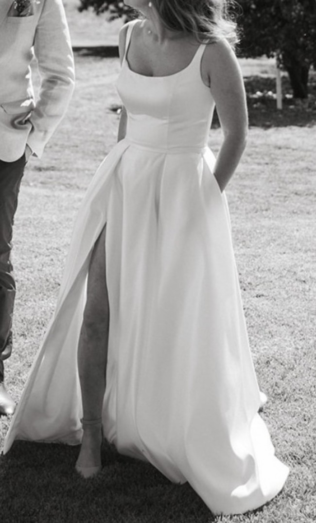 ARA Experience Wedding Dress - Stillwhite