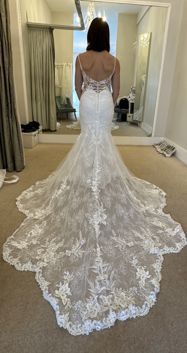 Blue By Enzoani Orna Wedding Dress Save 80% - Stillwhite