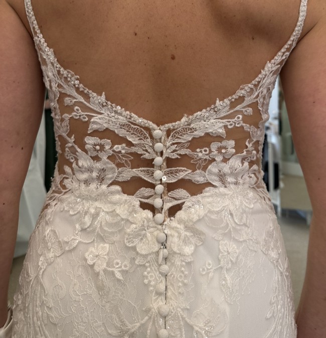 Blue By Enzoani Orna Wedding Dress Save 67% - Stillwhite