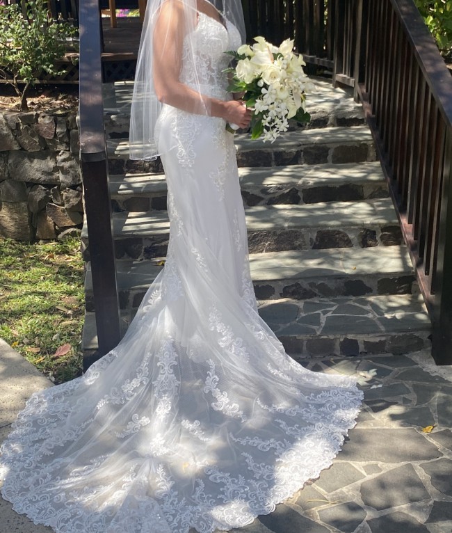 Bridal Reflections Wedding Dress Save 33% - Stillwhite