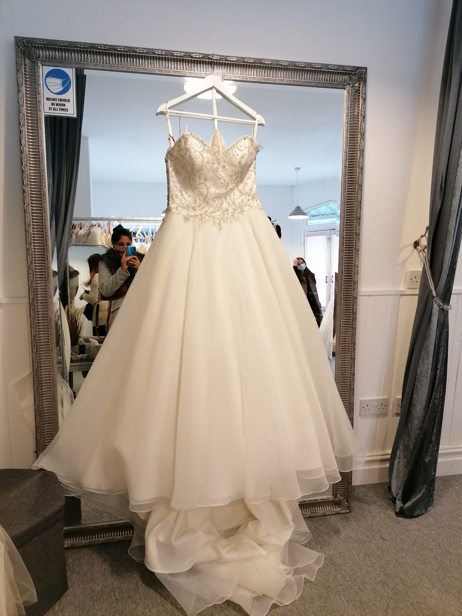 Venus Bridal Sample Wedding Dress Save 72% - Stillwhite