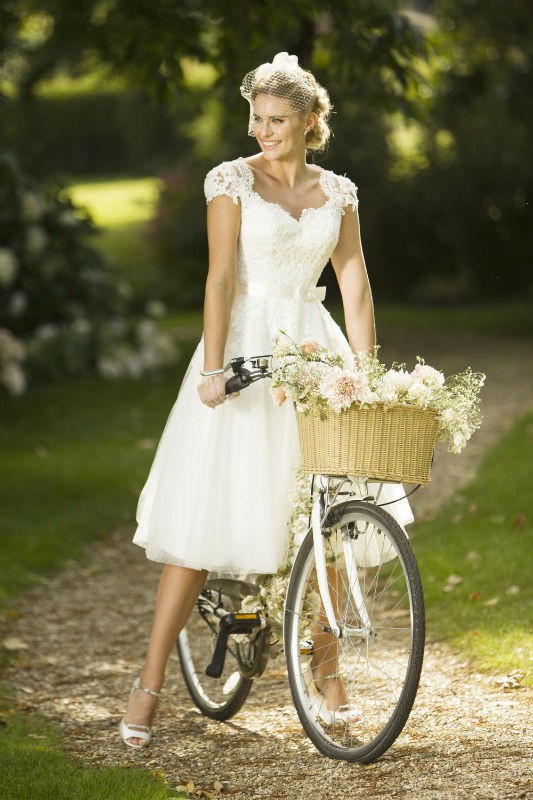 Brighton Belle Sample Wedding Dress Save 80% - Stillwhite