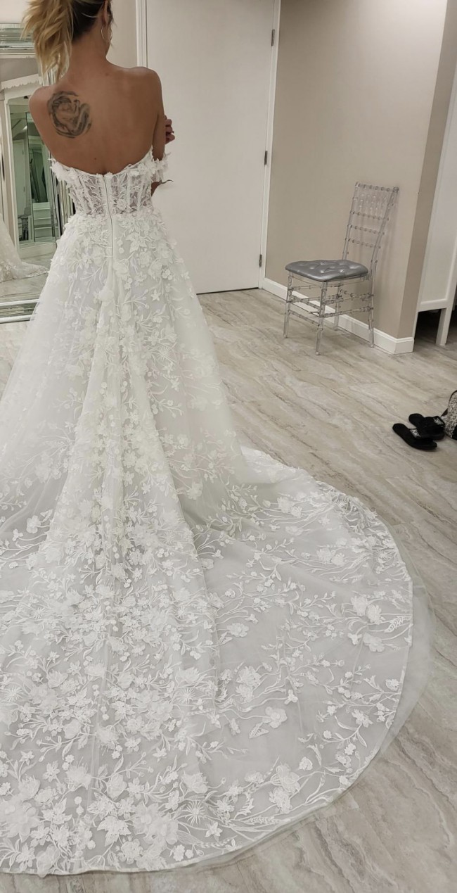 Calla Blanche Wedding Dress Save 33% - Stillwhite