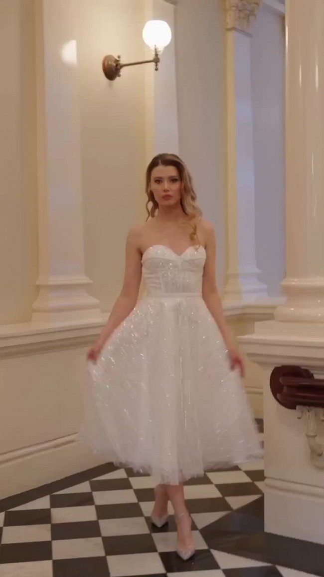 Fraulein Label New Wedding Dress Save 20% - Stillwhite