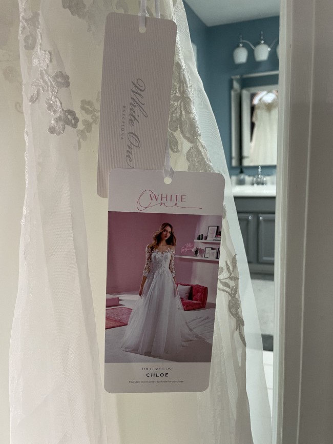 White One, The Classic One - Chloe New Wedding Dress Save 78% - Stillwhite