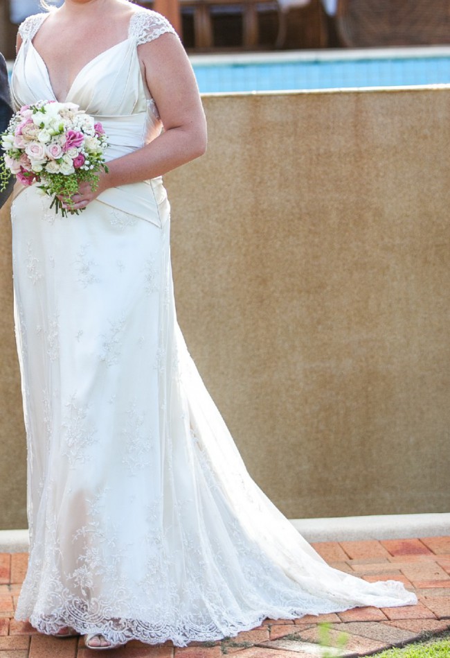 Renee Bridal Custom Made Preowned Wedding Dress Save 72% - Stillwhite
