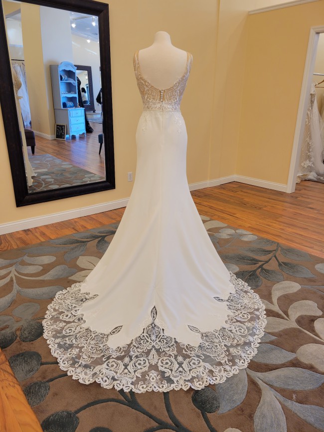 Monica Loretti Sample Wedding Dress Save 70% - Stillwhite