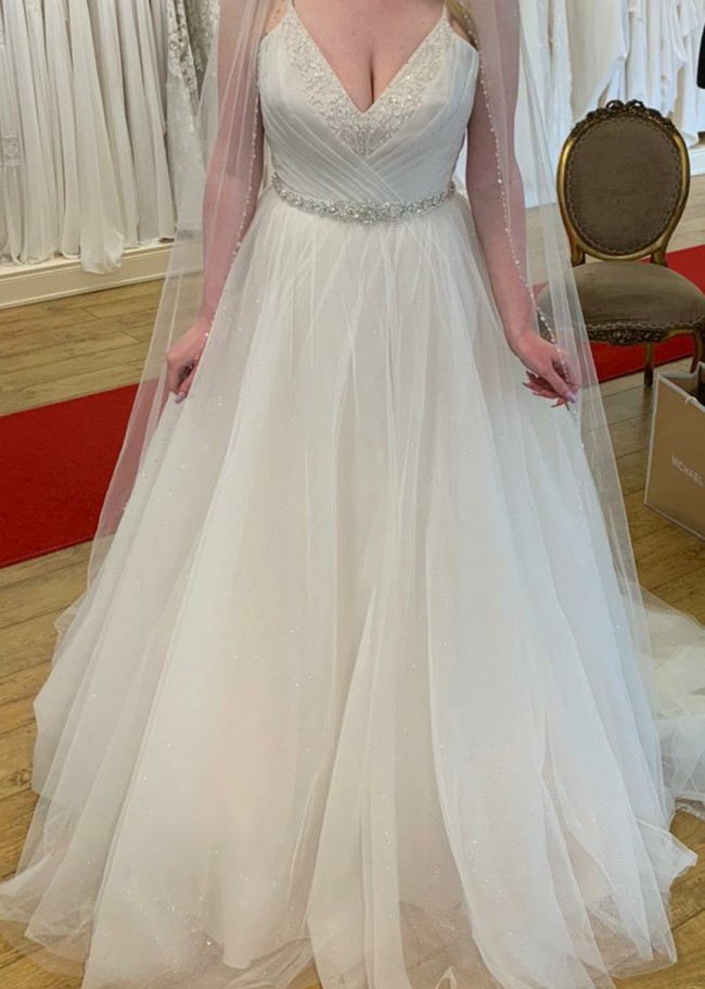 White One Nicki Romantic One Sample Wedding Dress - Stillwhite
