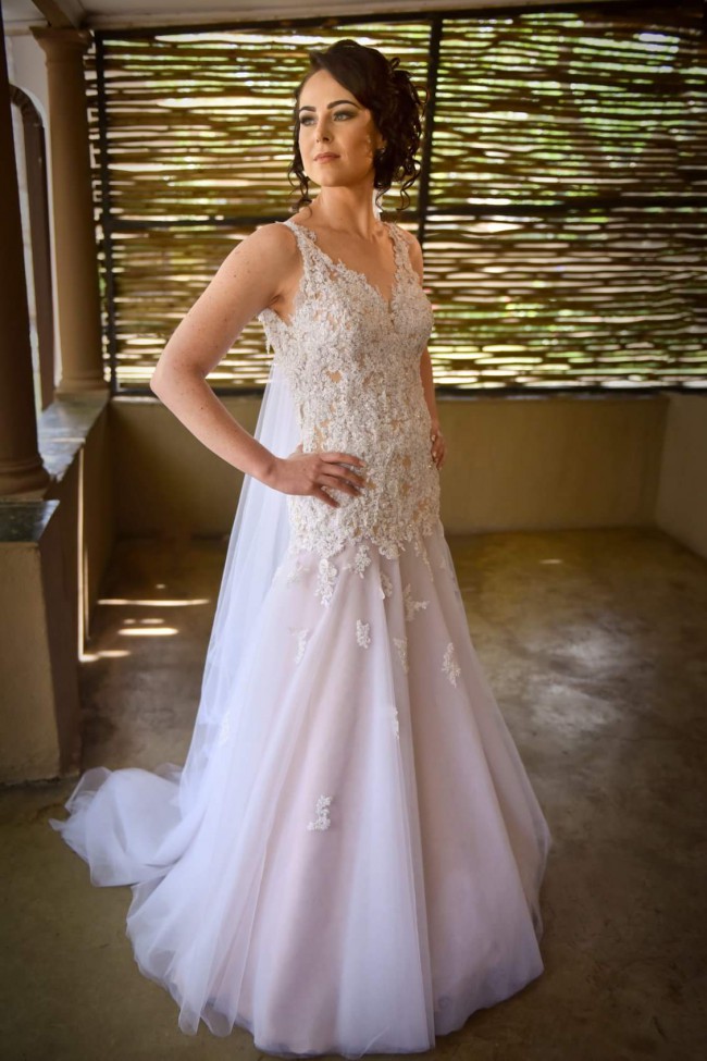 Designs by Marius Custom Made Used Wedding Dress Save 75% - Stillwhite