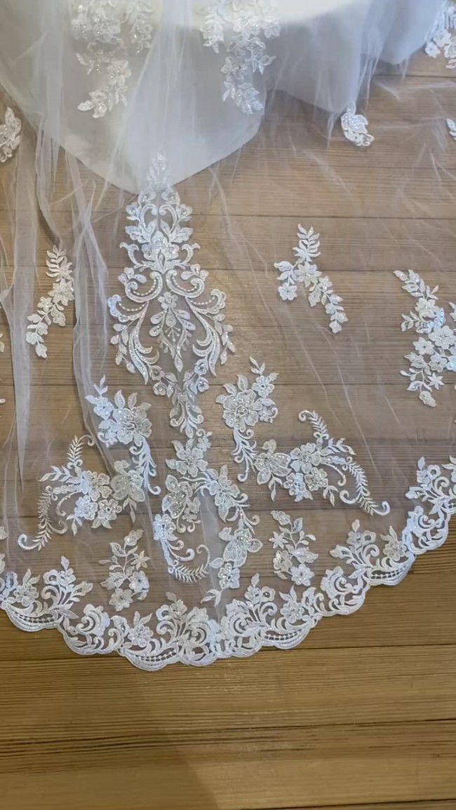 Justin Alexander, Daria 88235 New Wedding Dress Save 46% - Stillwhite
