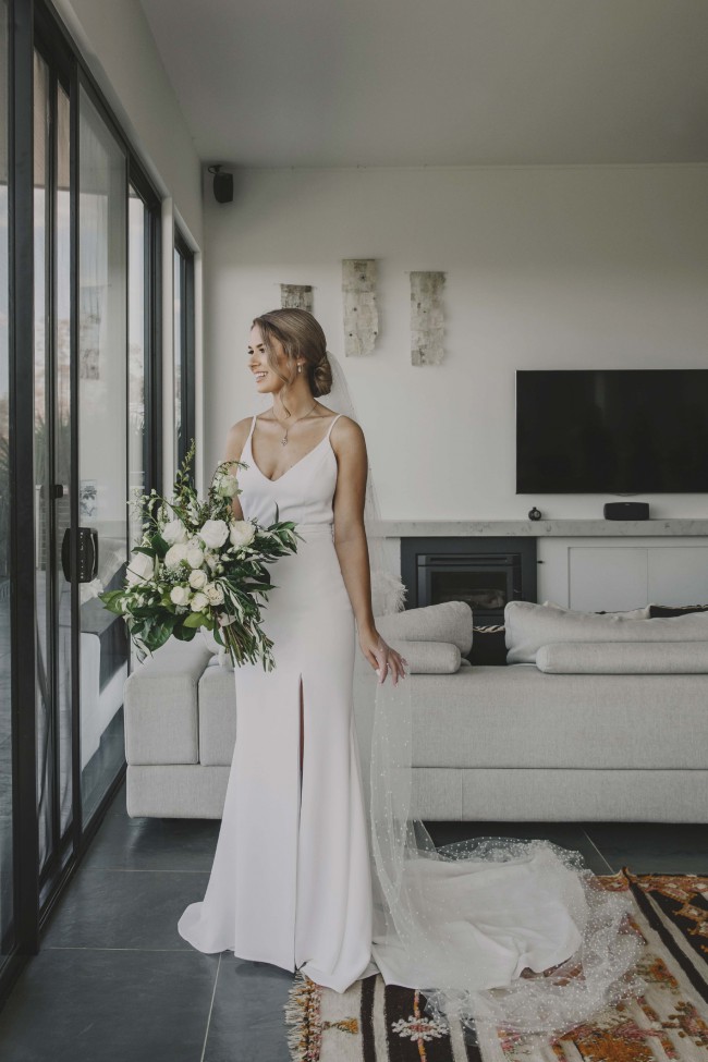 Alyssa Kristin Emery Used Wedding Dress Save 43% - Stillwhite