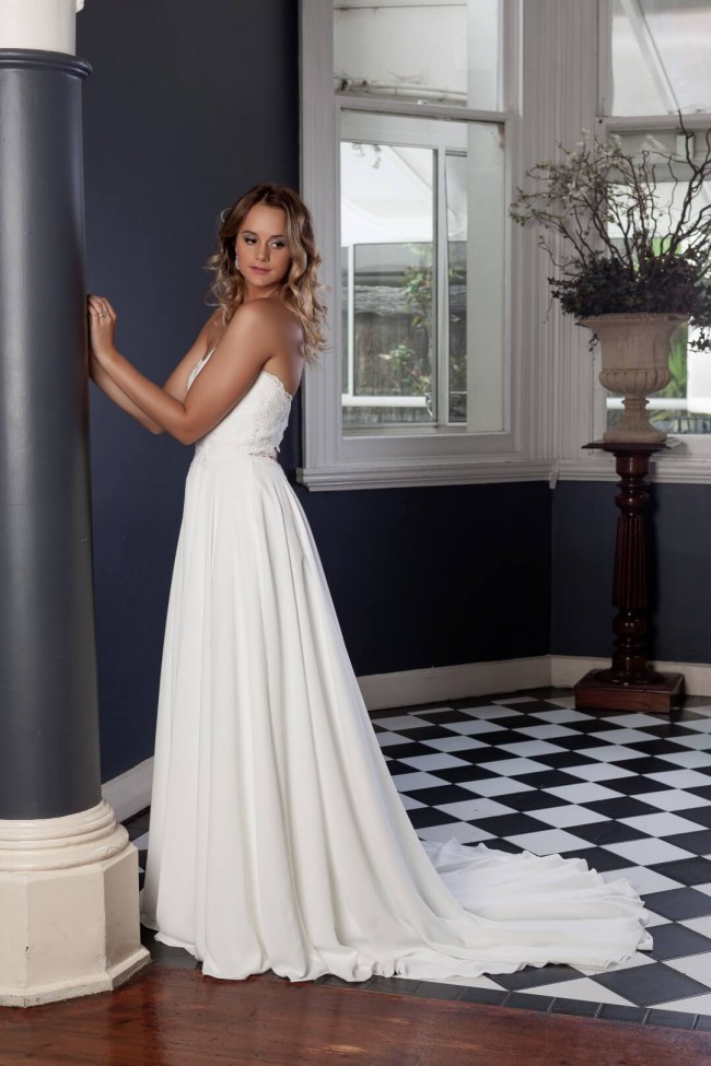 Purple Fox Bride Elyce New Wedding Dress Save 59% - Stillwhite