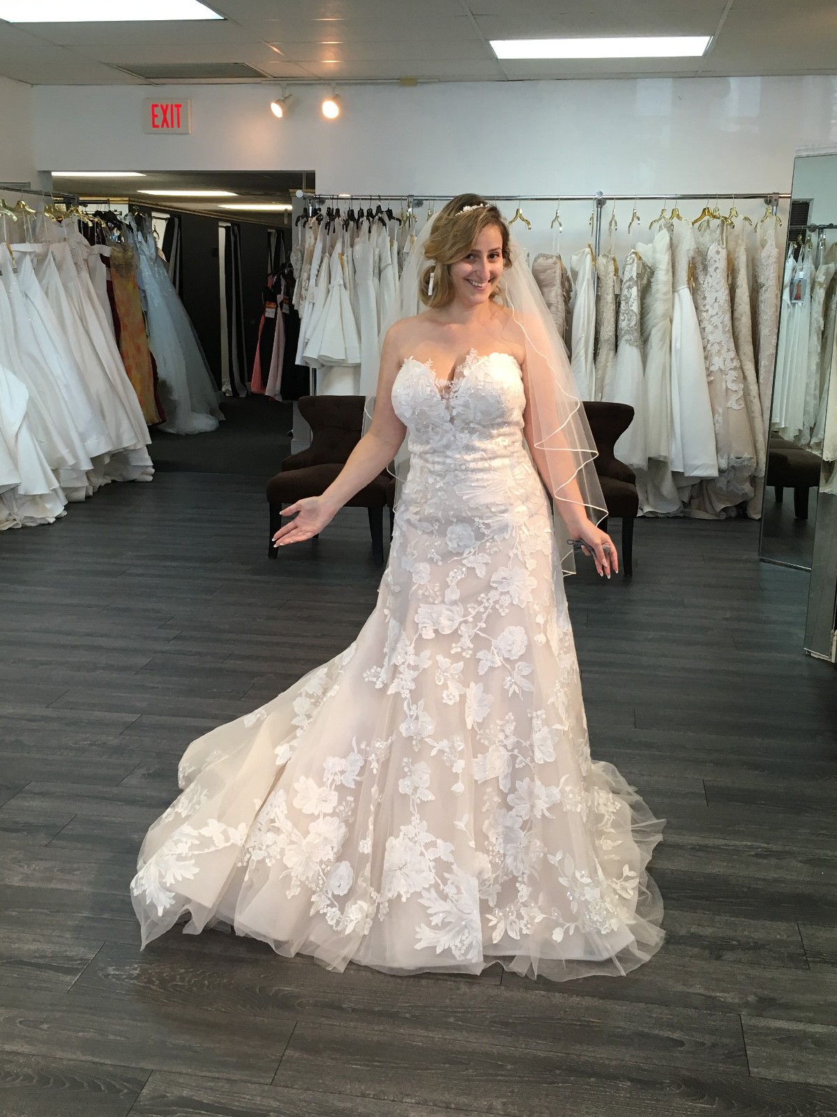 Allure Bridals, Style 9708 New Wedding Dress Save 30% - Stillwhite