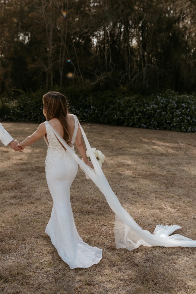Mariana Hardwick Ava gown Used Wedding Dress Save 64% - Stillwhite