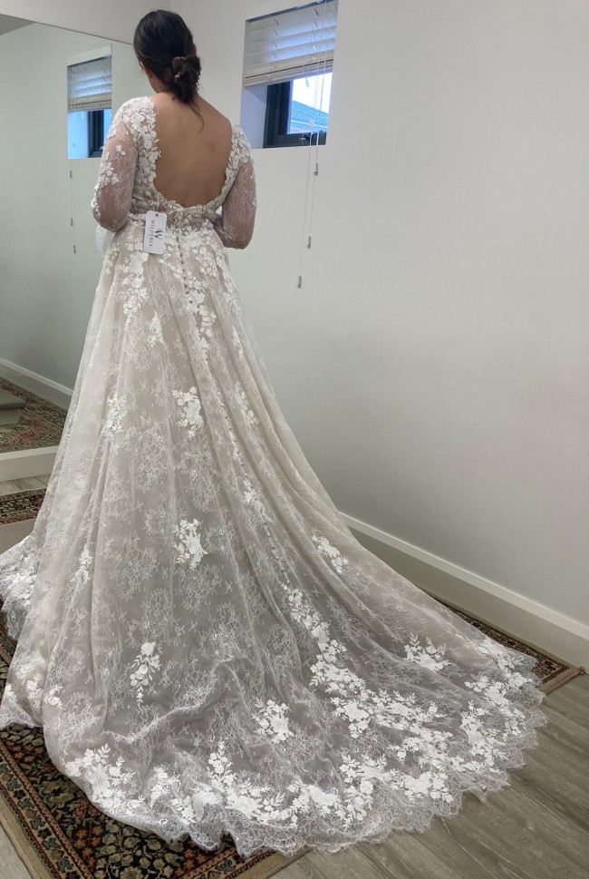 Wilderly Bride New Wedding Dress Save 50% - Stillwhite