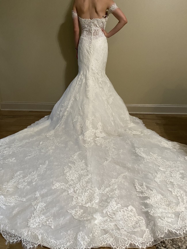 Pronovias Imelda New Wedding Dress Save 38 Stillwhite