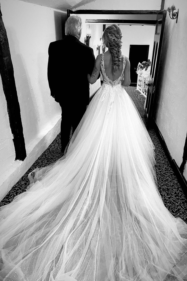 Dando London Snowball Wedding Dress Save 70% - Stillwhite