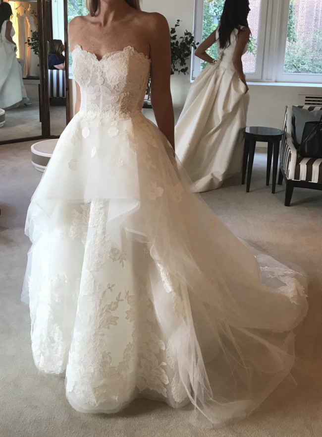 Carolina Herrera Preowned Wedding Dress Save 45% - Stillwhite