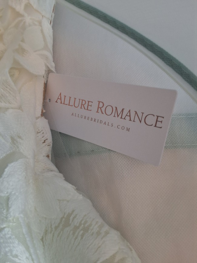 Allure Romance, 3500 New Wedding Dress Save 9% - Stillwhite