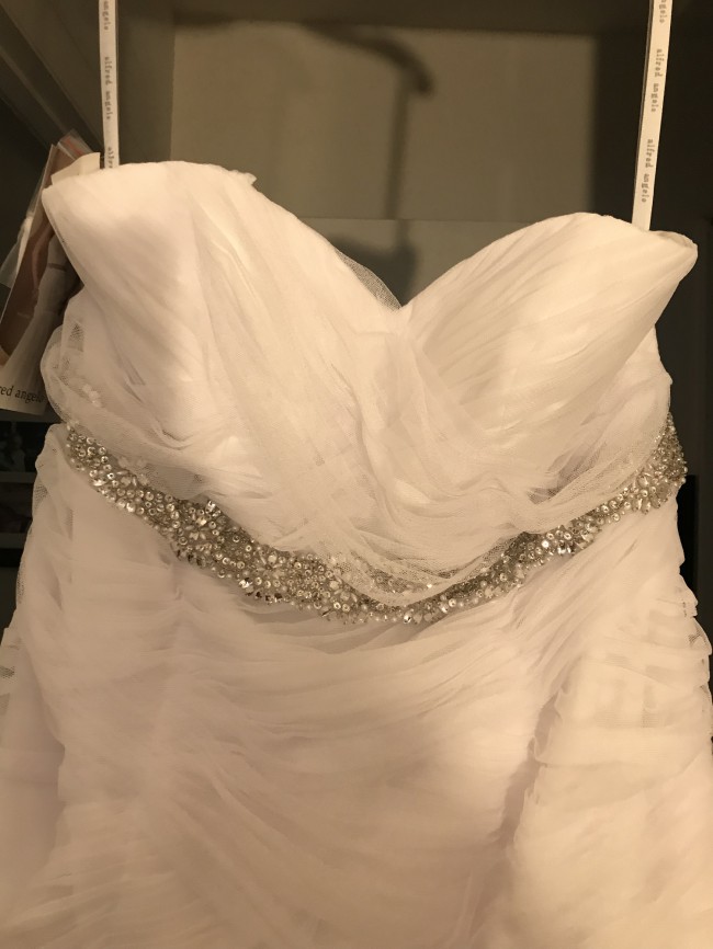 Alfred Angelo New Wedding Dress Save 80% - Stillwhite