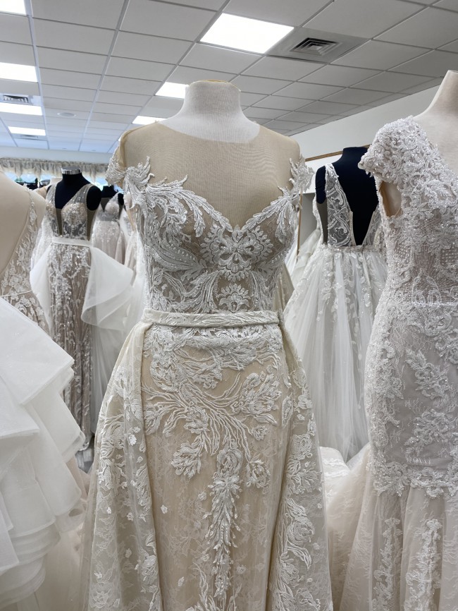 Crystal Design Sample Wedding Dress Save 53% - Stillwhite