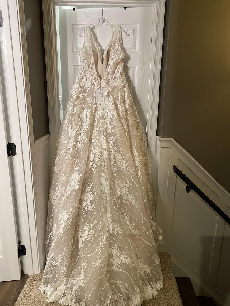 Kenneth Winston 1789 Wedding Dress Save 50% - Stillwhite
