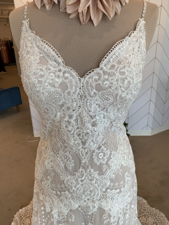 Allure Romance 3221 Sample Wedding Dress Save 54% - Stillwhite