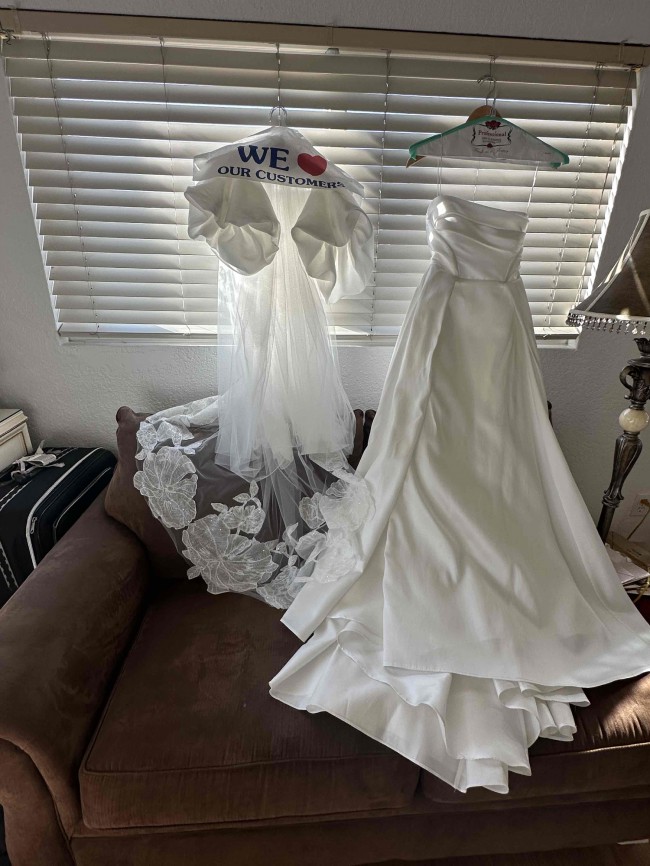 Sarah Seven Wedding Dress Save 40% - Stillwhite