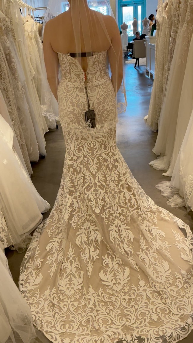 Justin Alexander, Esme *NEW + UNALTERED New Wedding Dress Save 38% ...