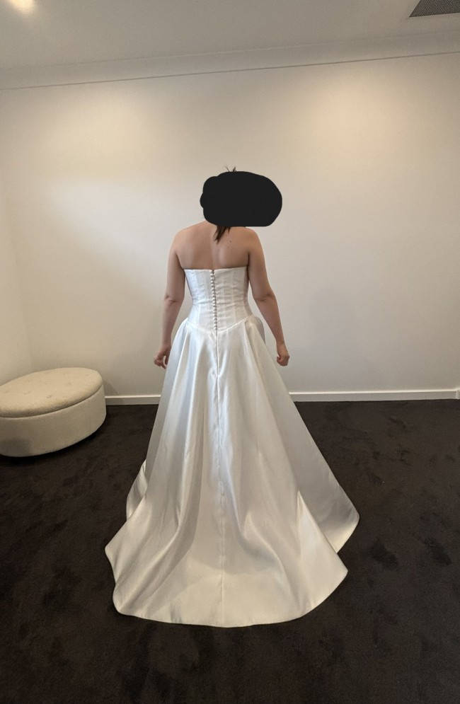 ARA Experience New Wedding Dress Save 90% - Stillwhite