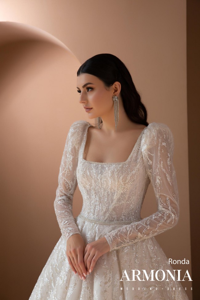 Armonia Ronda Sample Wedding Dress - Stillwhite