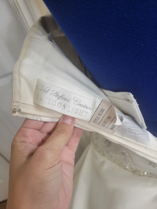 Val Stefani New Wedding Dress Save 30% - Stillwhite