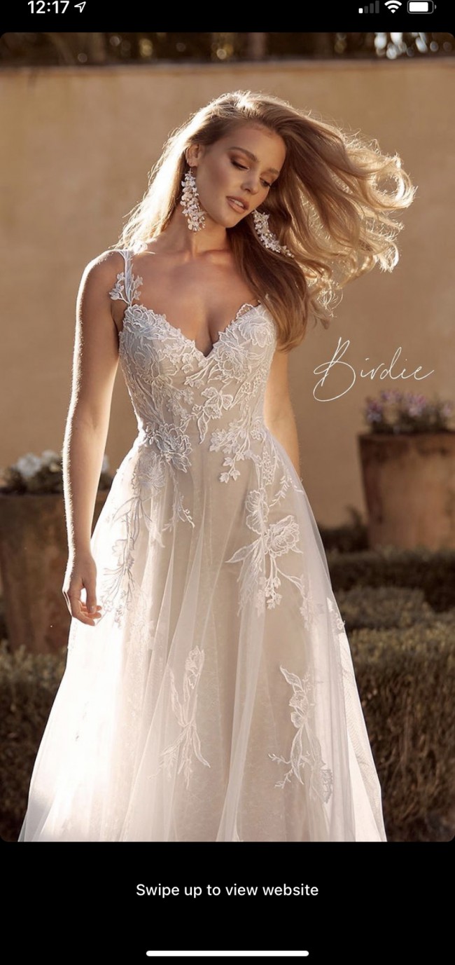 Madi Lane Birdie Sample Wedding Dress Save 65% - Stillwhite