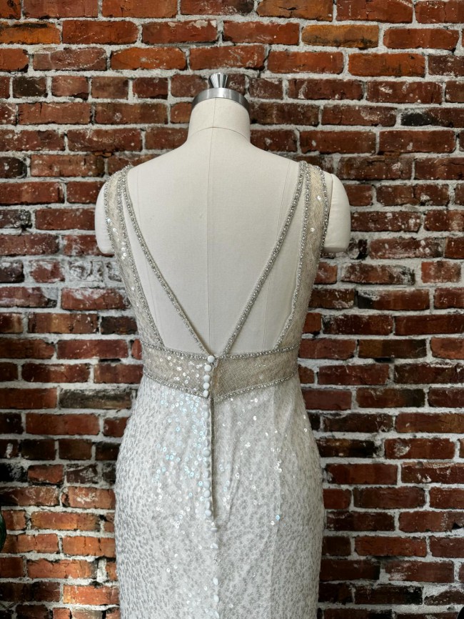 Allure Bridals D280, Ariel Sample Wedding Dress Save 76% - Stillwhite